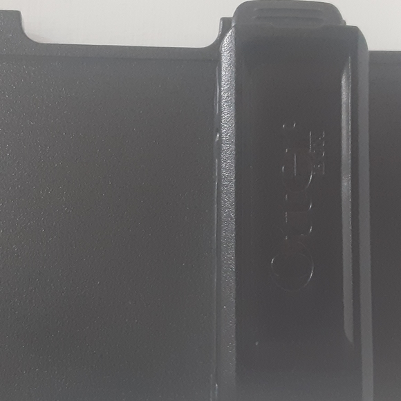 OtterBox | Cell Phones & Accessories | Otter Box Cell Phone Holderclip ...